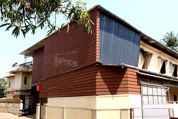 WPC plank for Wall cladding and Gates photos| Versaplank